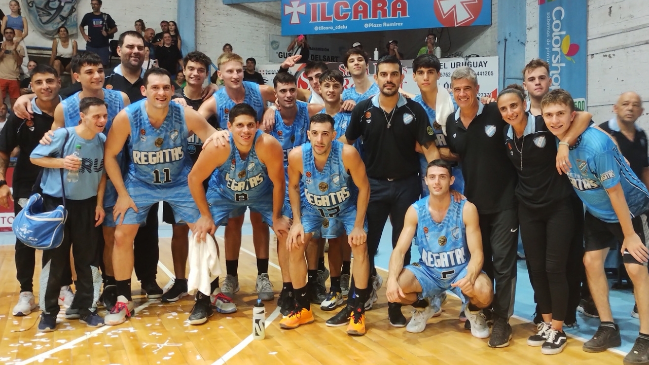 Regatas Uruguay ganó el clásico y es puntero - Club Regatas Uruguay